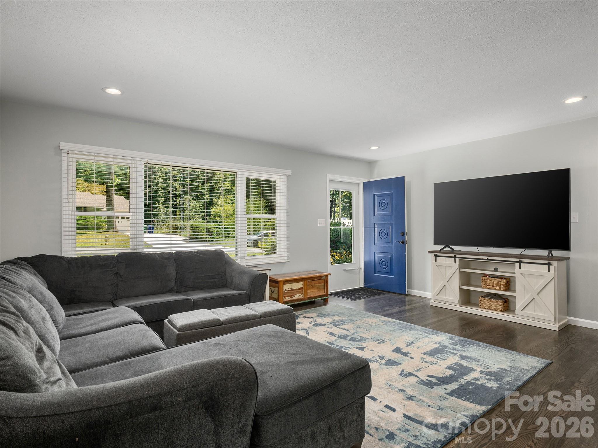 182 Locust Ct, Arden, NC 28704 | MLS# CAR4423530 | Justin Grogan ...